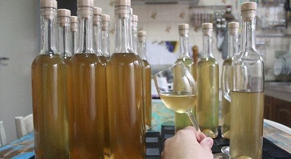 ¿Qué es y cómo hacer hidromiel en casa? Guía de recetas y elaboración ...