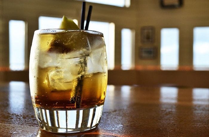 Las mejores recetas de cócteles con whisky: Ingredientes y paso a paso ...