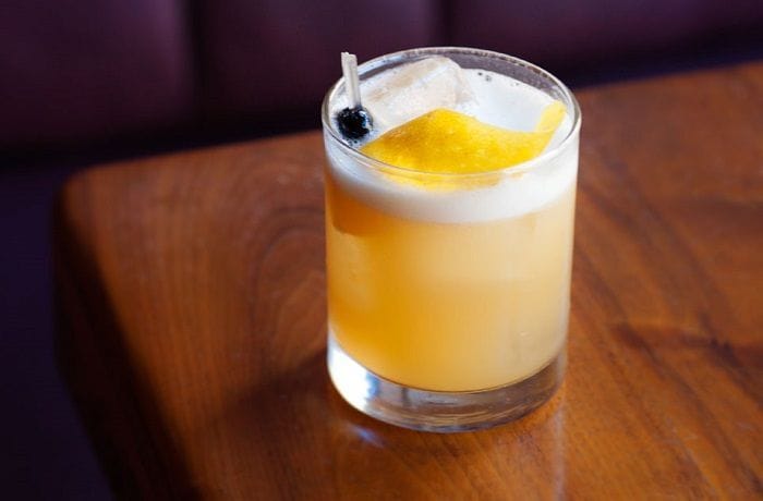 Las mejores recetas de cócteles con whisky: Ingredientes y paso a paso ...